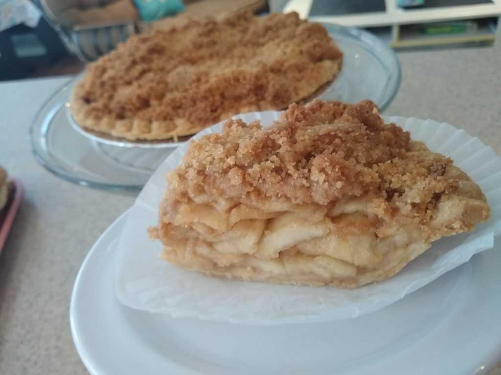 Apple Pie - Sweet Talkin' Treats